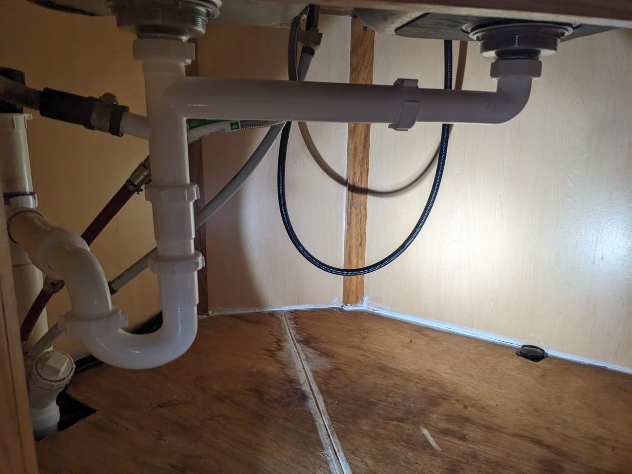 Leaking Drain Repair in Harrisburg, PA | Handydad Harrisburg LLC